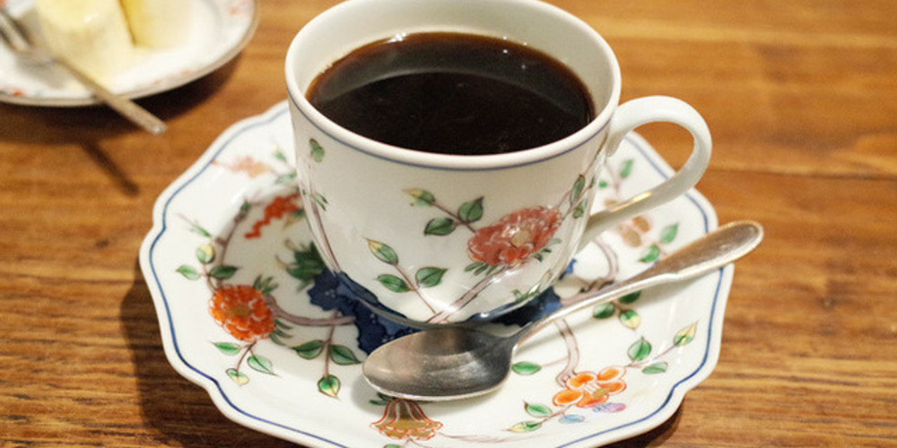 神保町で見つけた！一人で静かな時間が過ごせる喫茶店7選 | icotto（イコット）