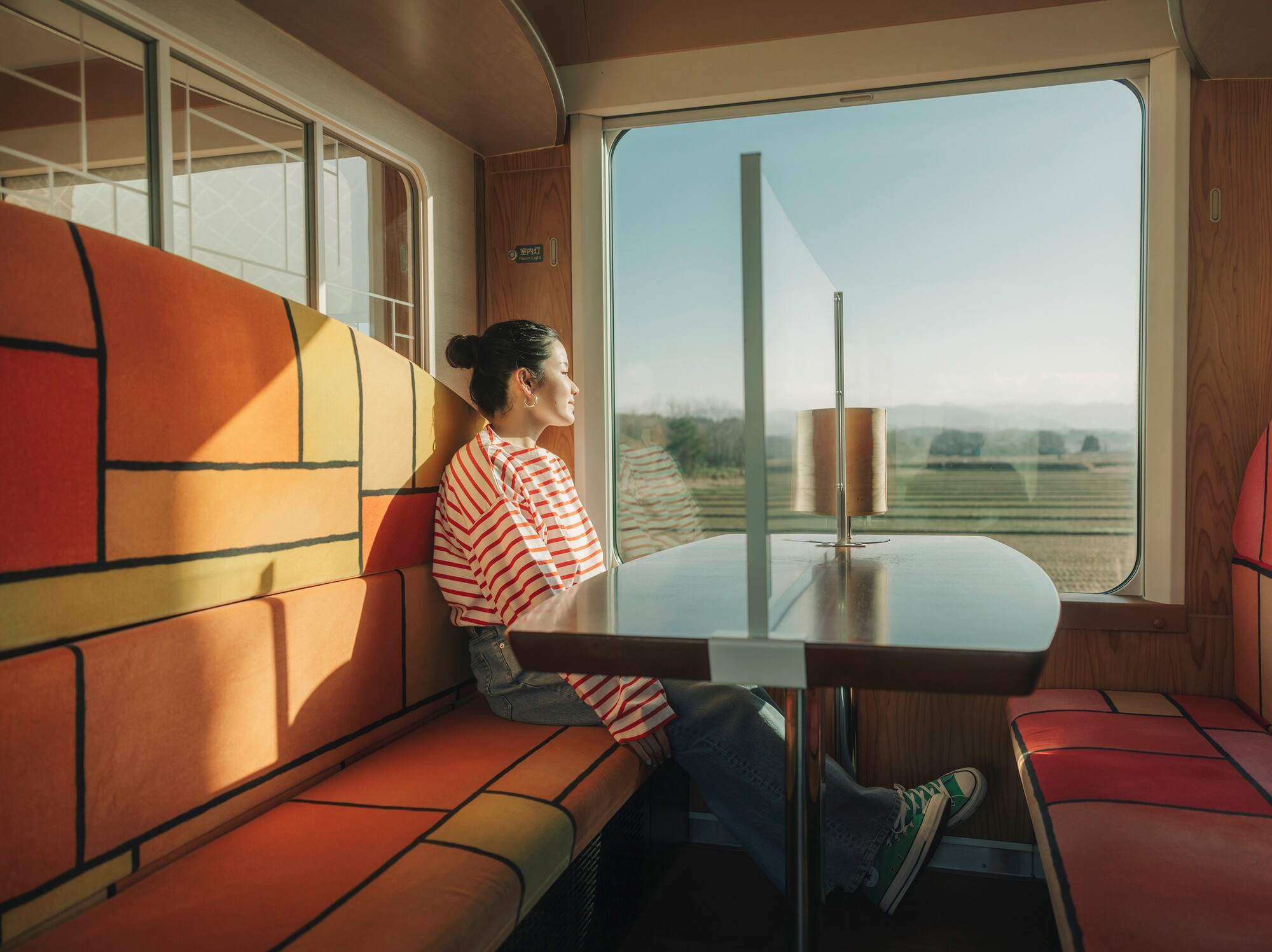 観光列車で穏やかなひとときを。非日常に浸れる春旅へ出かけよう | icotto（イコット）