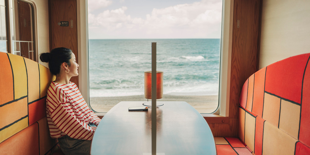 観光列車で穏やかなひとときを。非日常に浸れる春旅へ出かけよう | icotto（イコット）