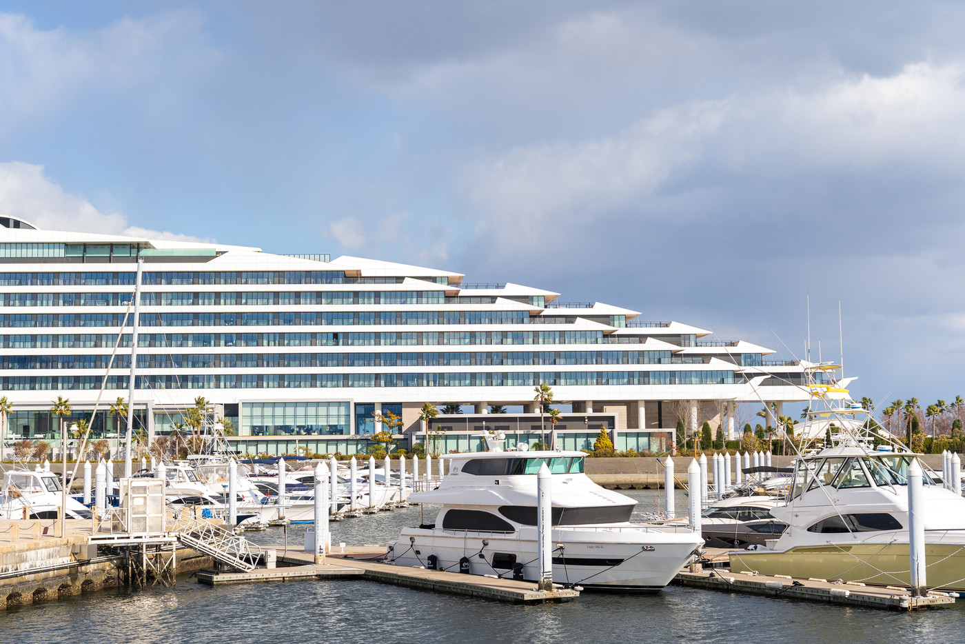 海のそばで至福のひとときを。非日常に癒やされる特別な宿へ | icotto（イコット）