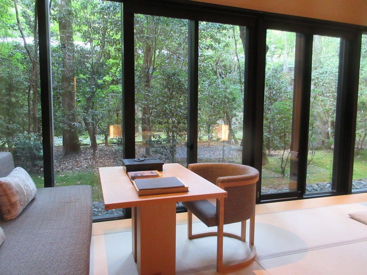 旅の間もヨガで心と体を整えよう。ヨガができる京都のおすすめホテル5選 | icotto（イコット）